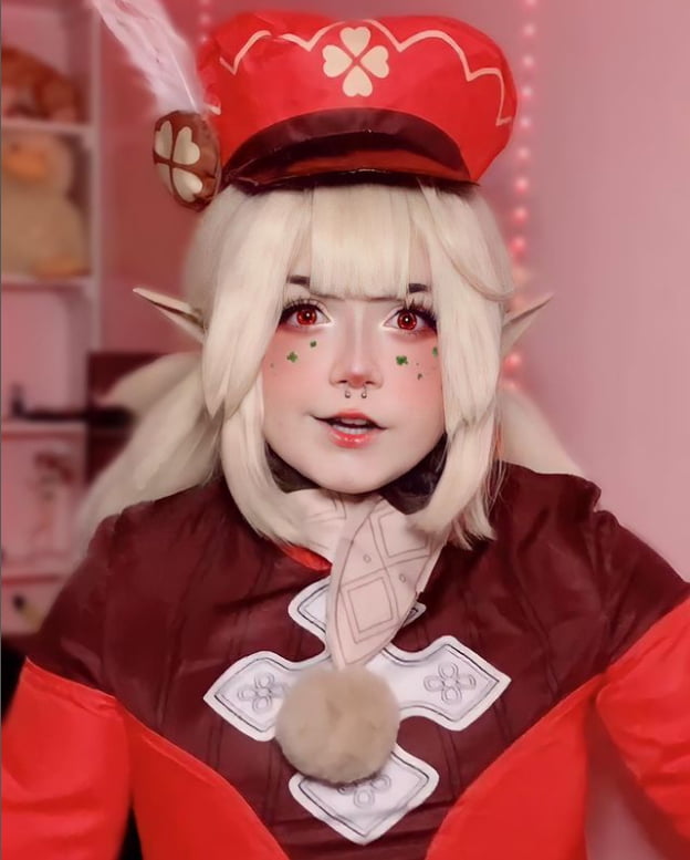 Spark Knight Klee of the Knights of Favonius, reporting for duty! - 9GAG