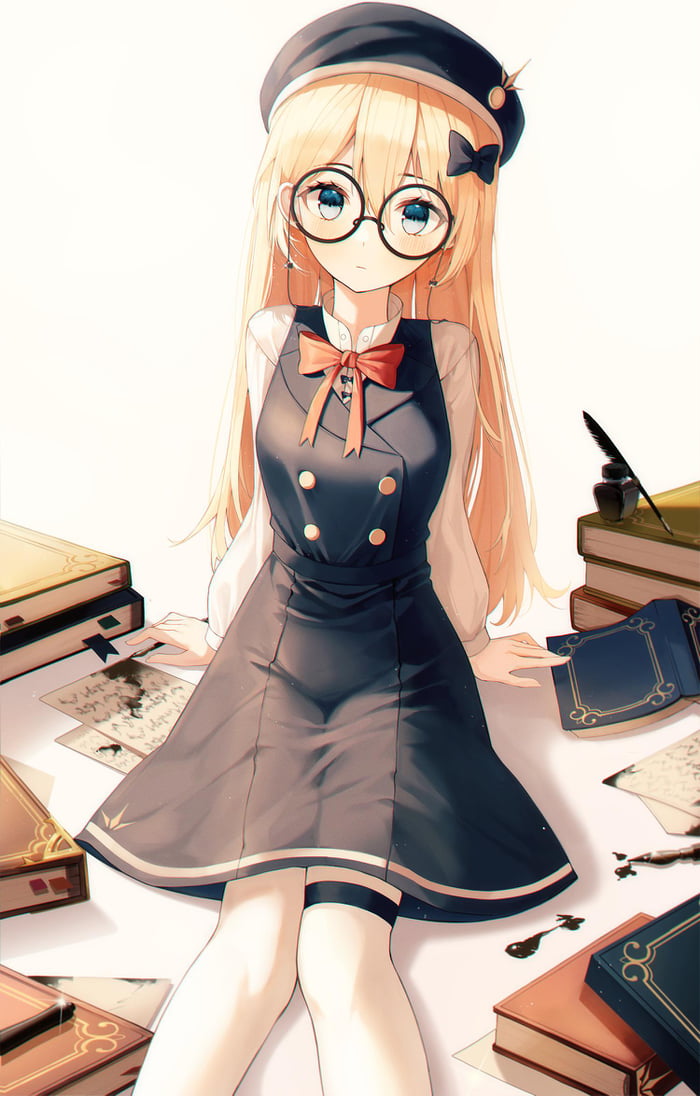 Studious Bookworm - 9GAG