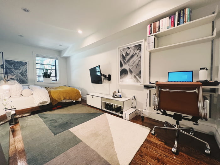 Brooklyn Bedroom - 9GAG