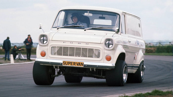 1971 Ford Transit Supervan 400 HP F1 Engine - 9GAG