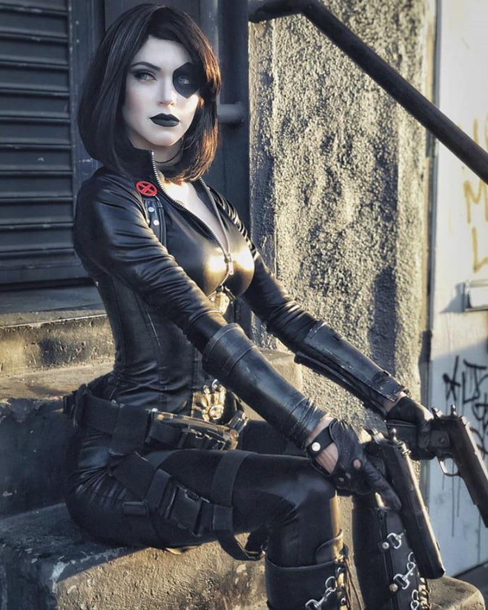 Domino By Armoredheartcosplay 9gag