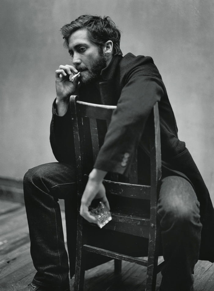 Jake Gyllenhaal - All day, every day till the wheels fell off - 9GAG