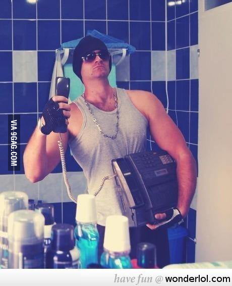 The OG OF BATHROOM SELFIES!! - 9GAG
