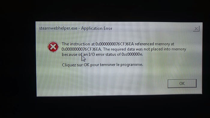 My PC does a black screen, shows me this and reboots... Any help? - 9GAG