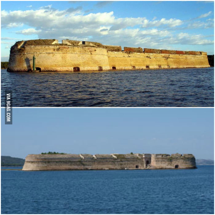 In my country, for zombie apocalyps I would definitely hide here- FORT ...
