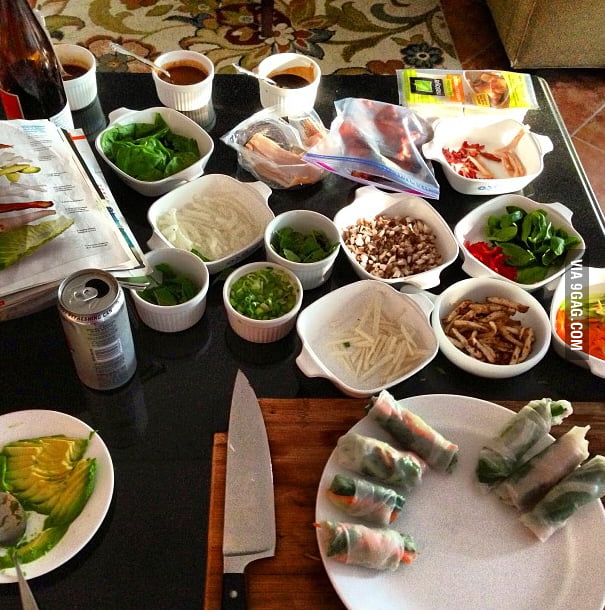 Making Spring Rolls - 9GAG
