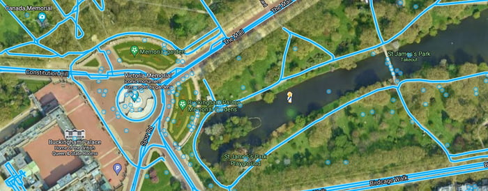 If you hover over the Buckingham Palace on Google maps, the street view ...