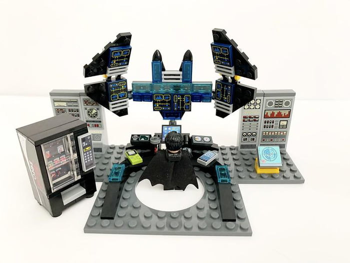 LEGO MOC Batcomputer Prototype (Work in Progress) - 9GAG