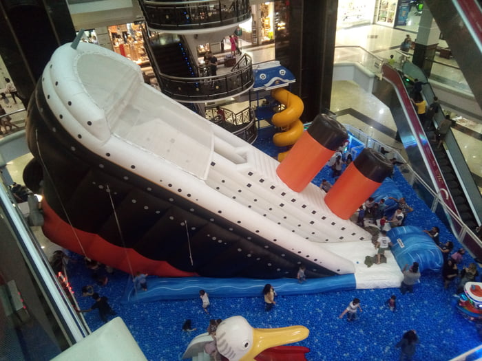 Sinking Titanic as a kids slide - 9GAG