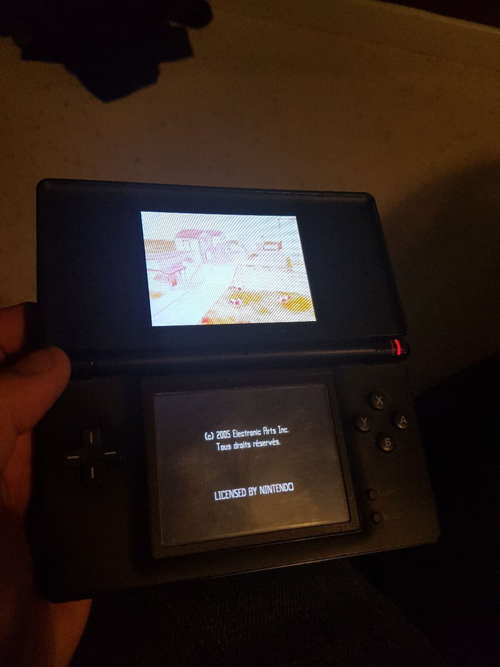 Even 10 years after, my Nintendo Ds still have charge left! - 9GAG