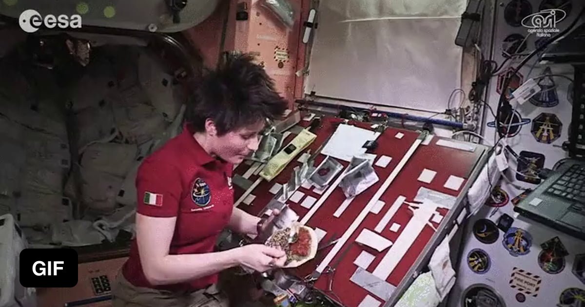 Preparing a taco in space - 9GAG