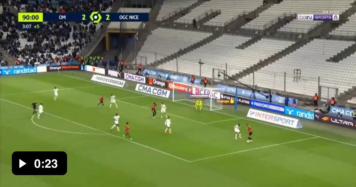 Aubameyang almost wins it for Marseille in the 94th minute with this ...