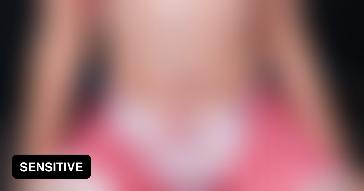 Sitting pretty in plaid - 9GAG