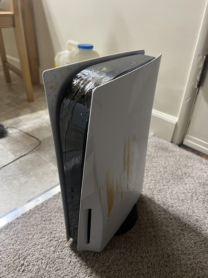 GF accidentally spilled hot wax on PS5 - 9GAG