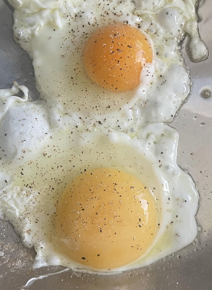 Of an egg yolk - 9GAG