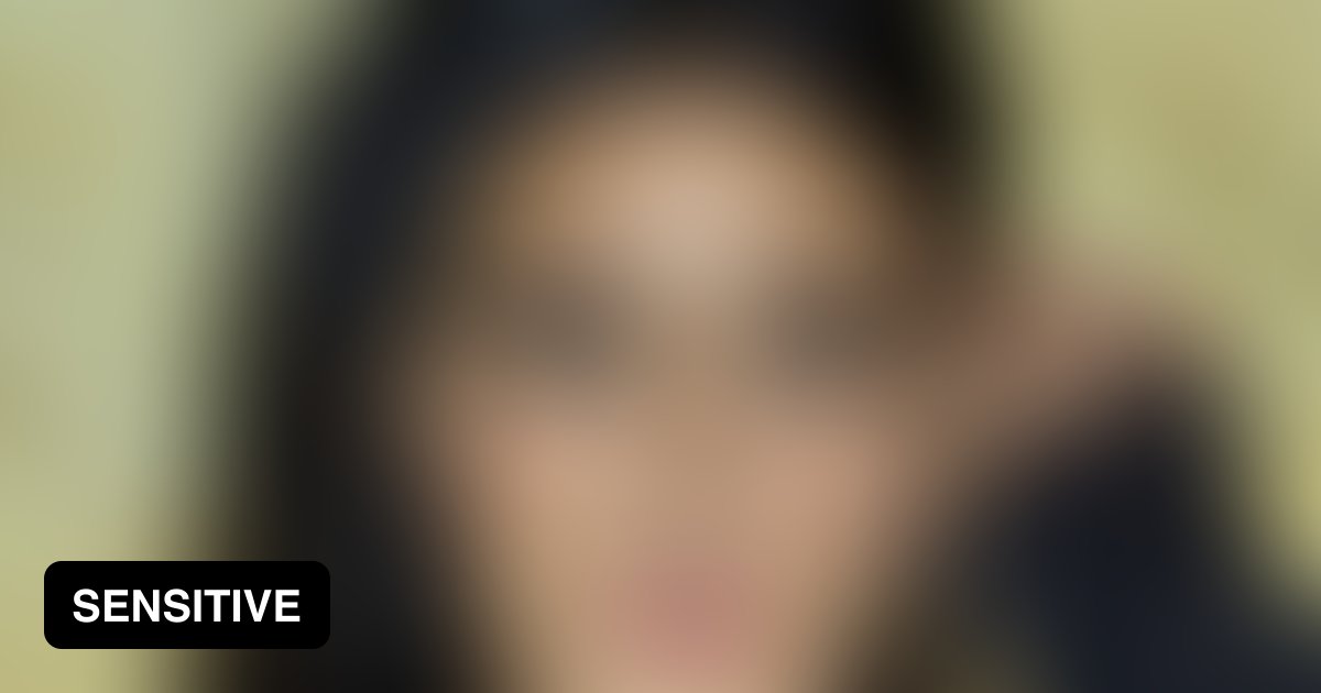 Monica Bellucci - 9GAG