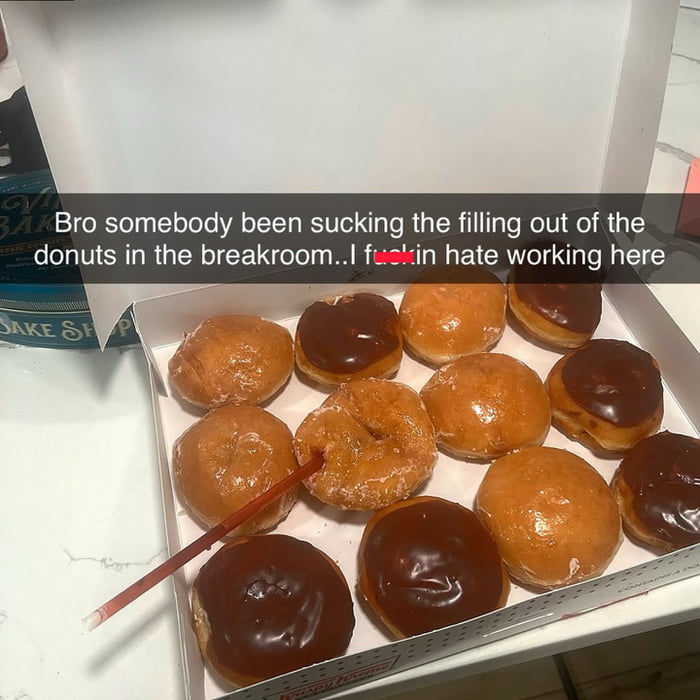 Some people just want to watch the donuts lose their filling - 9GAG