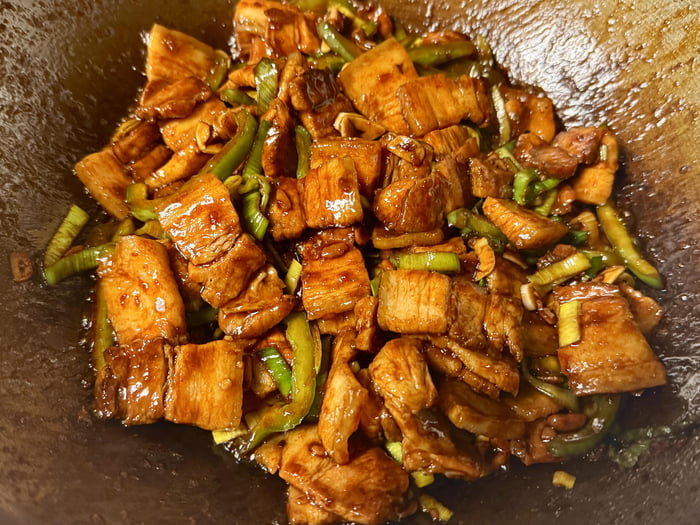 Hui Guo Rou (Twice Cooked Pork) - 9GAG