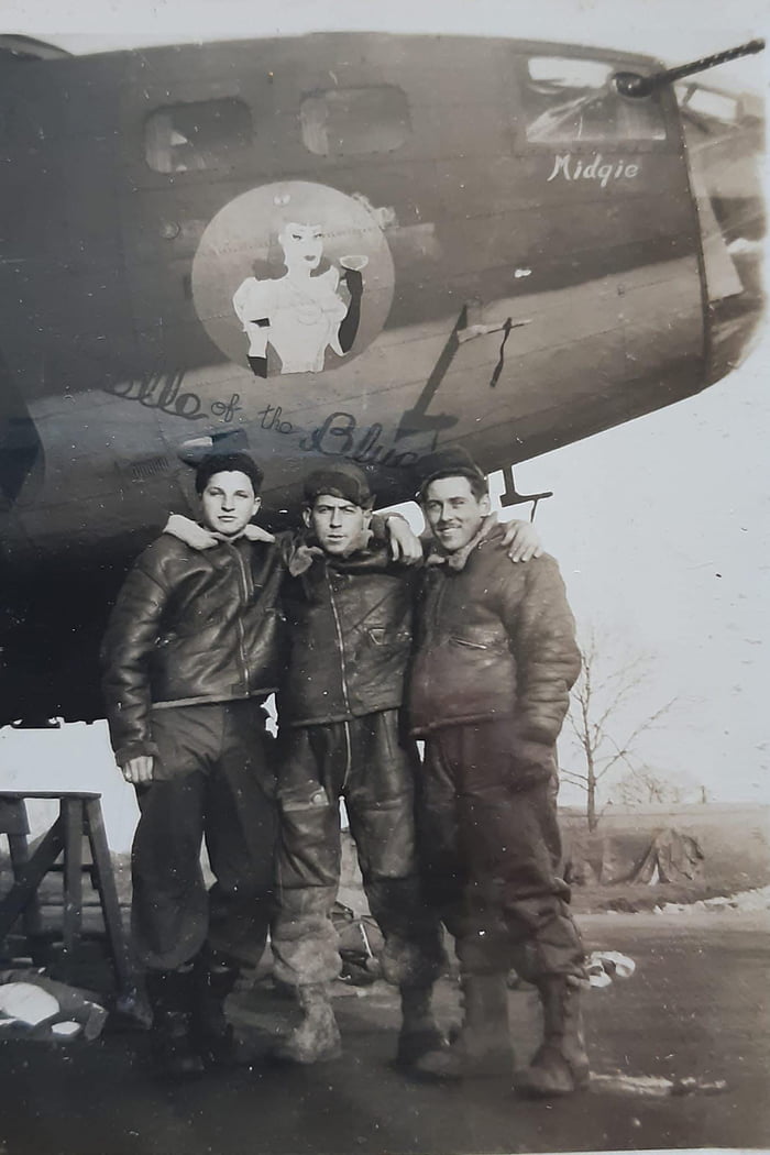 B17F Flying Fortress “Belle ot the Blue” (s/n 42-30094) of the 385th ...