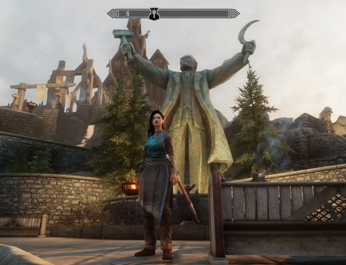 Guess who's modding skyrim again. - 9GAG