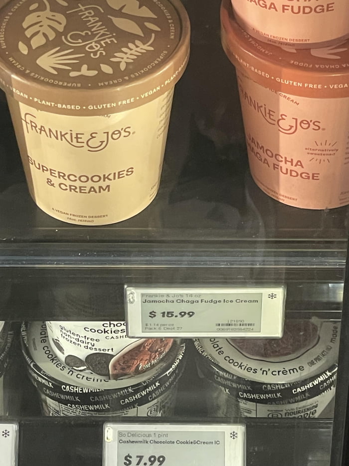 Just a casual $16 ice cream - 9GAG