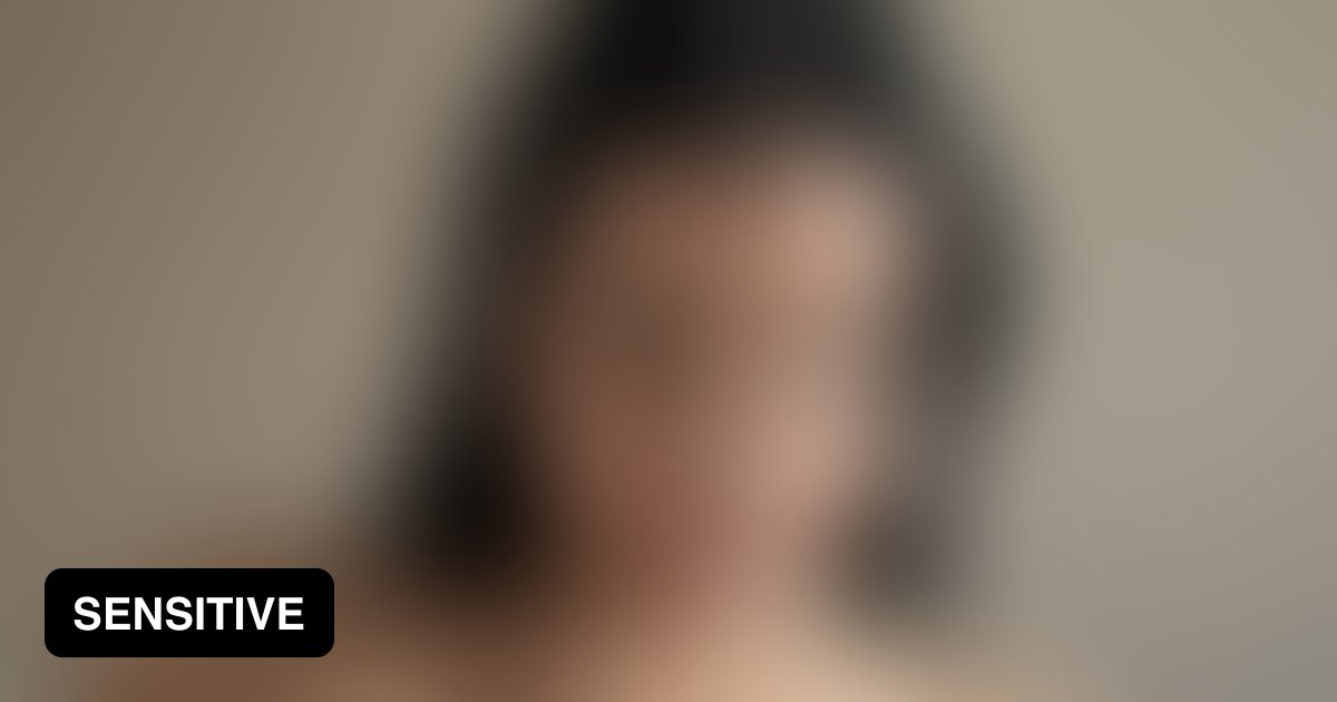 18F, finally home alone, don't know what to do :) - 9GAG