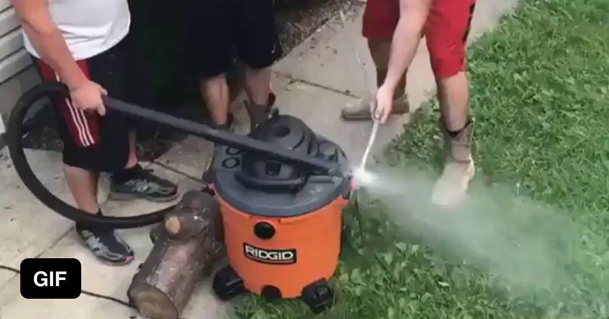 Making a redneck flamethrower. - 9GAG