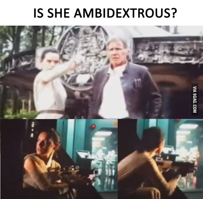 Is Rey ambidextrous? She appears to carry weapons as a left handed and ...