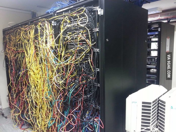 Not your every day cable management!!! - 9GAG