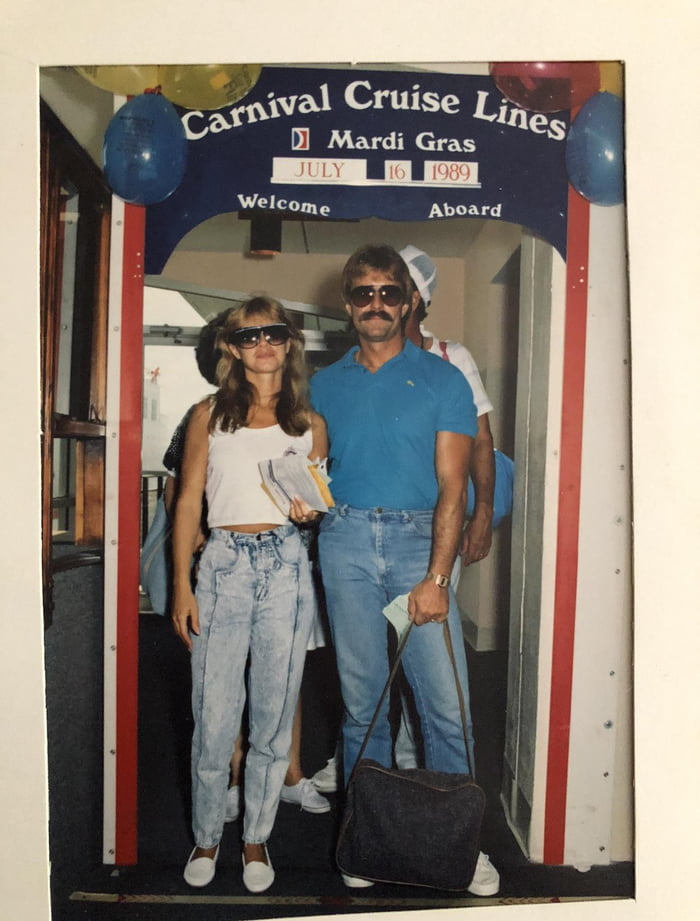 Mom and Dad, 1989 - 9GAG