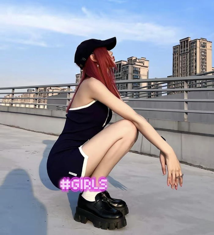 Red hair girl - 9GAG