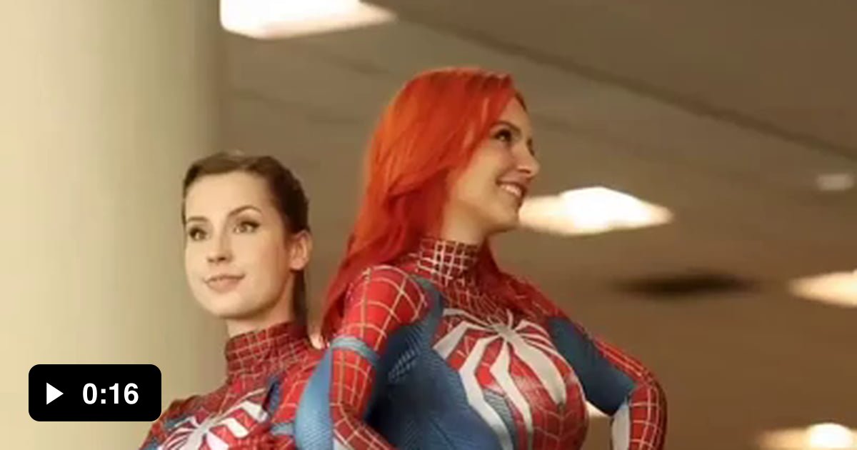 Raineemery and halcybella as Spider-Girl - 9GAG