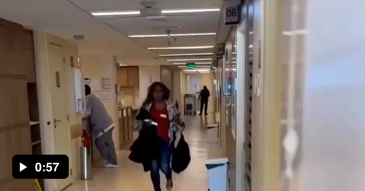 Mom And Son Reunites After He Wakes Up From A 16 Day Coma 9gag