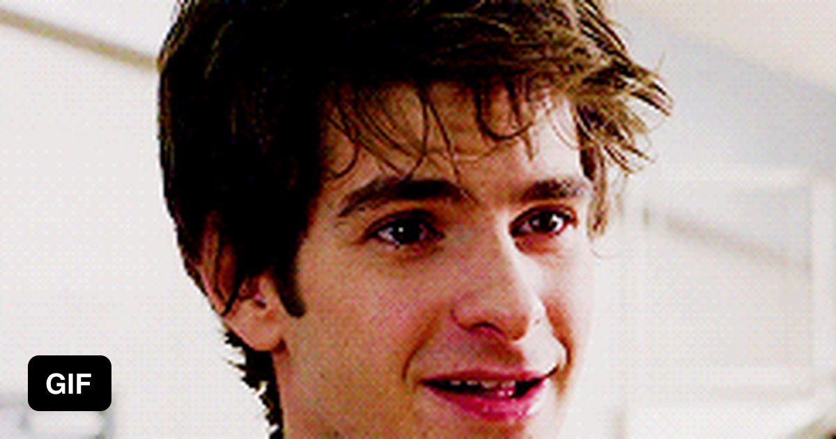 Andrew Garfield. - 9GAG