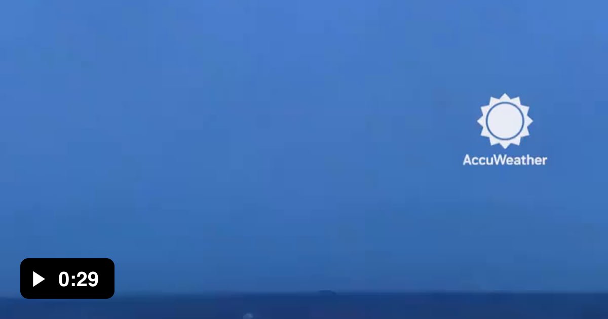 Reporter gets hit by fish - 9GAG
