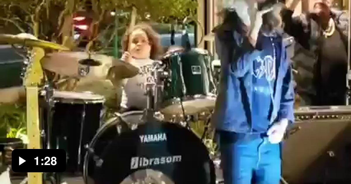 When the drummer is overqualified (than any 9gagger) - 9GAG