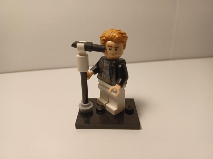 Lego Rick Astley ( Custom MOC ) - 9GAG