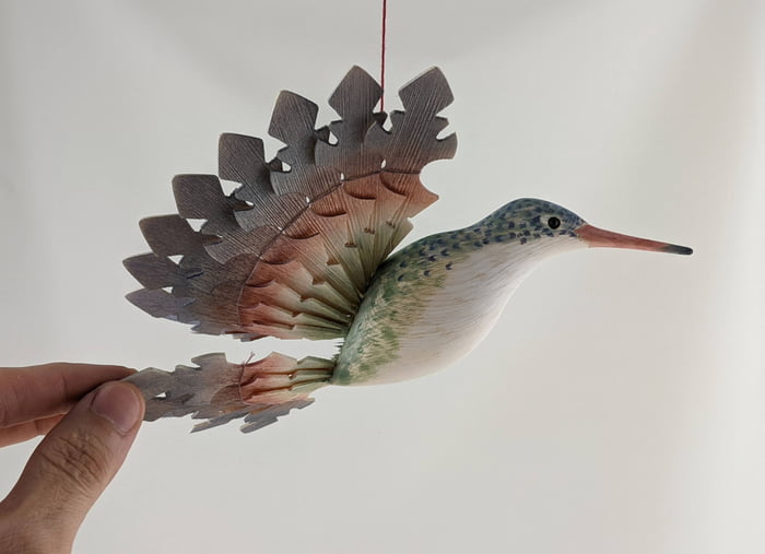 Violet crowned hummingbird - fan bird - 9GAG