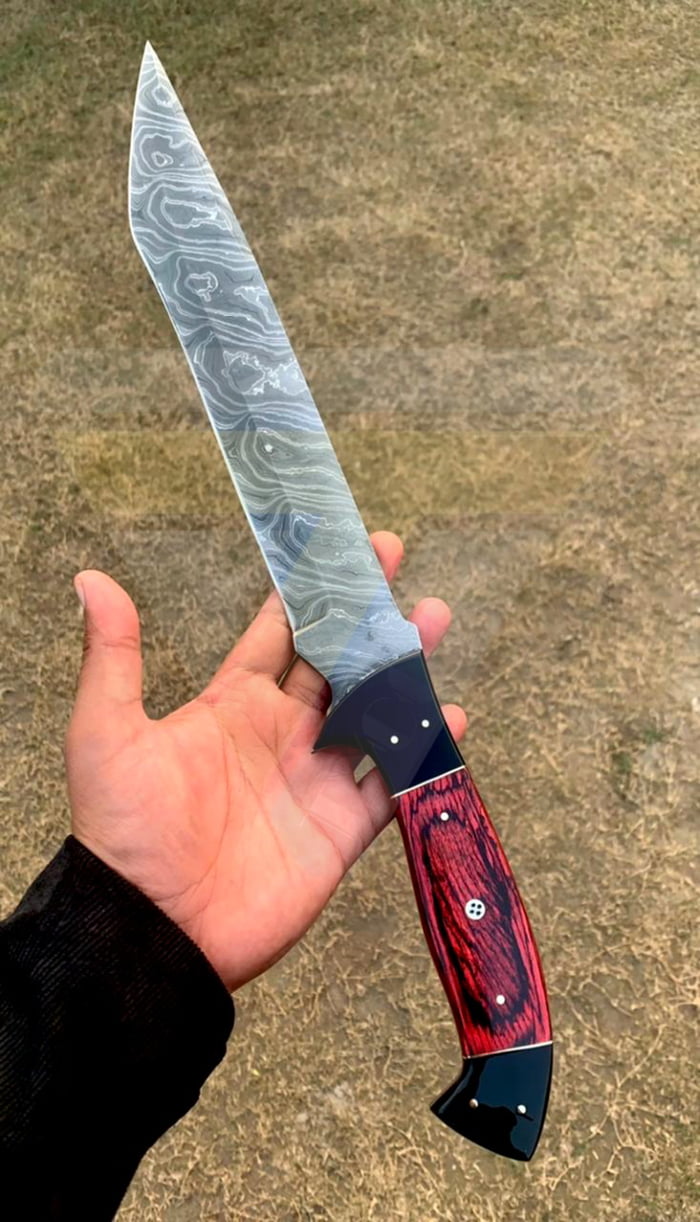 Beautiful Custom Handmade Damascus Steel Hunting Dagger - 9GAG