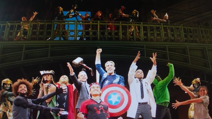 The cringe... - 9GAG