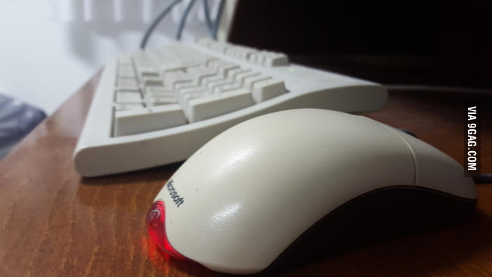 Who else grew up with this set of keyboard/mouse? - 9GAG