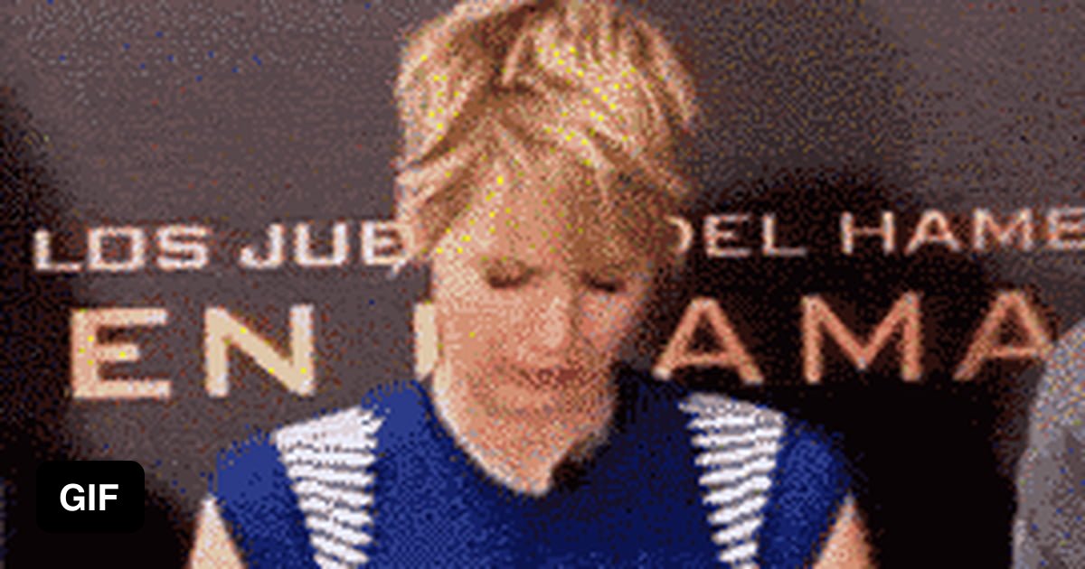 *Nobody saw... hide it, act normal* - 9GAG