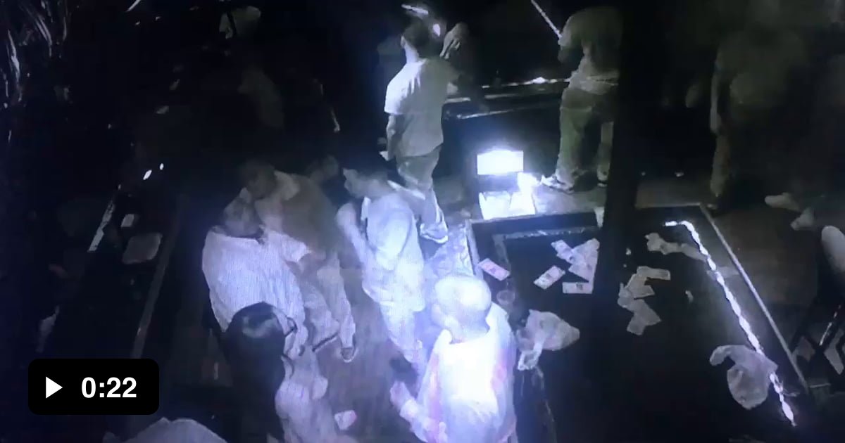 Bouncer walks into spontaneous bar fight. - 9GAG