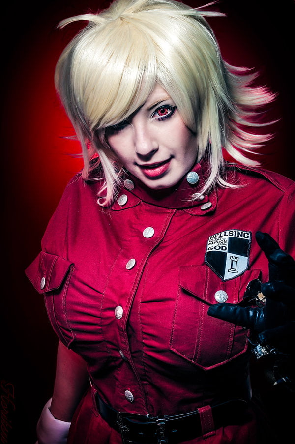 Seras Victoria from Hellsing - 9GAG