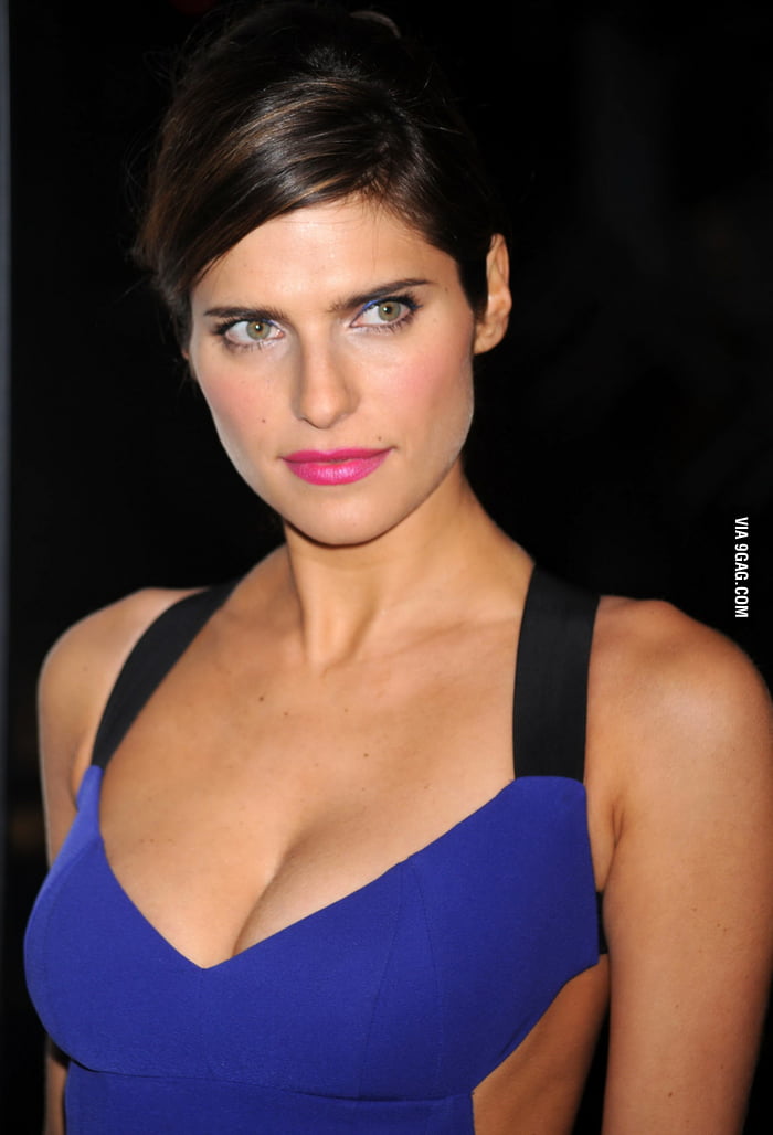 Lake Bell - 9GAG
