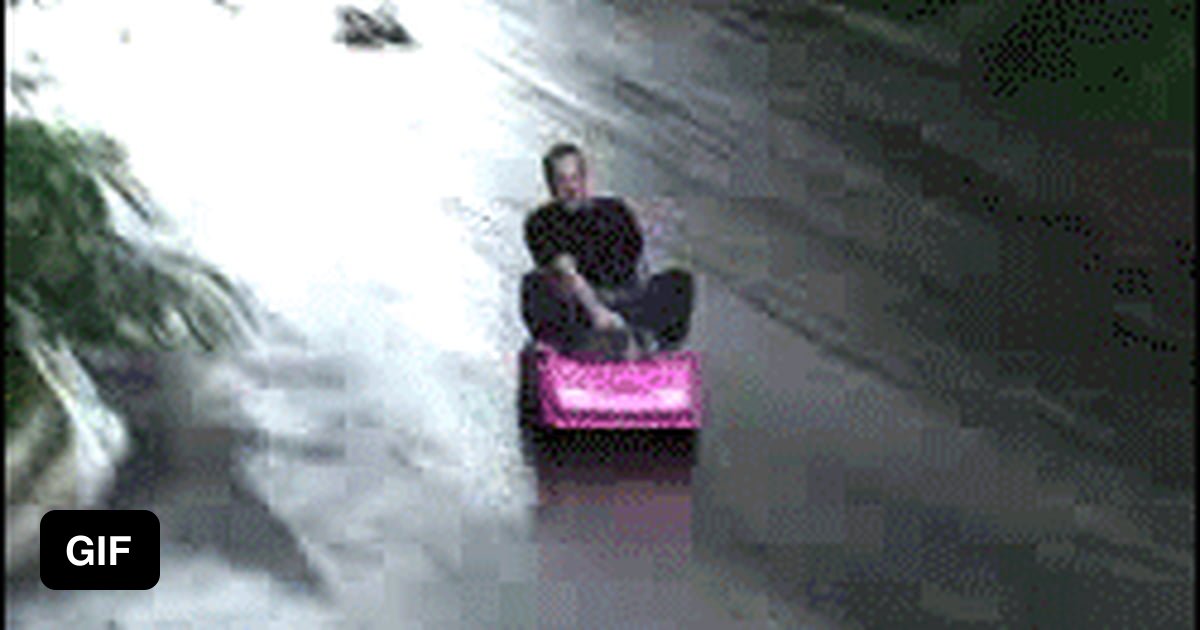 Here's another wasted gif for your collection - 9GAG