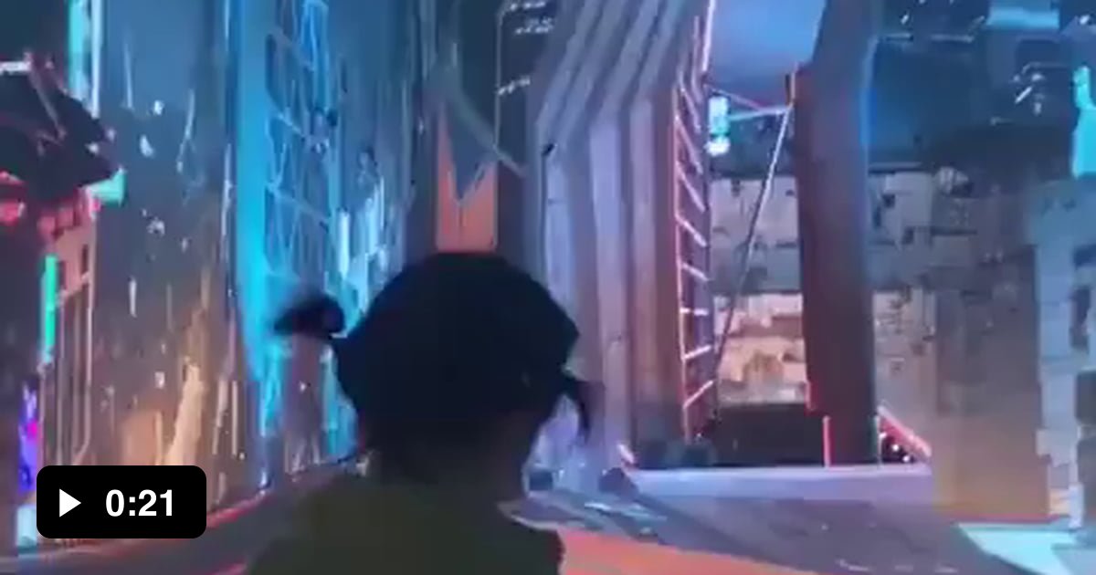 High probability of dizziness but pretty amazing technology - 9GAG