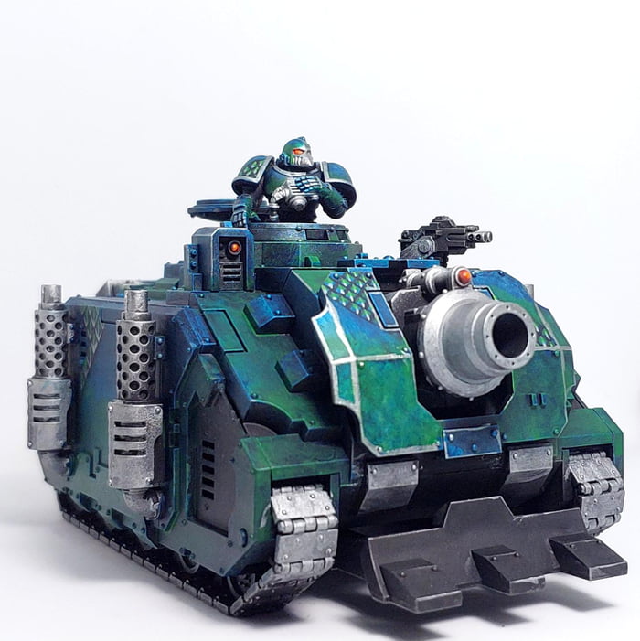 Who needs subtlety when you have a big tank? Alpha Legion Vindicator - 9GAG