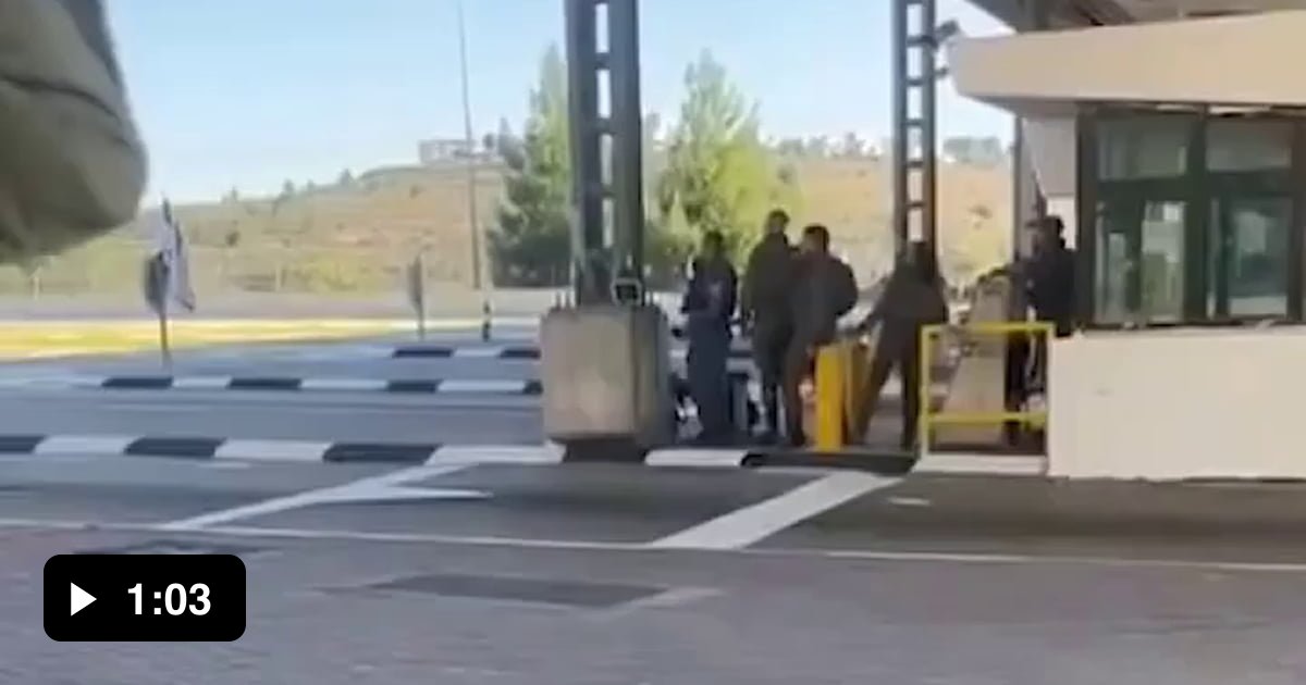 Wanted to sneak across the border - 9GAG