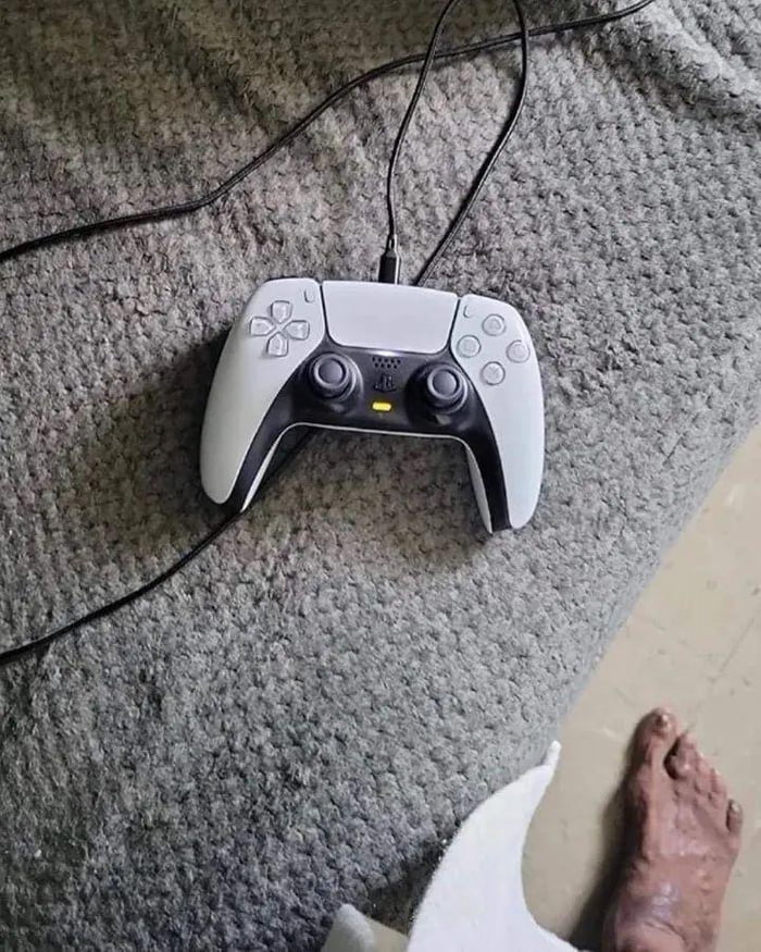 Finally got my PS5! Happy days! - 9GAG